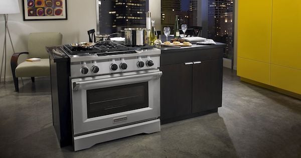 Stove Sizes - Typical Range Dimensions & Other Factors to Consider
